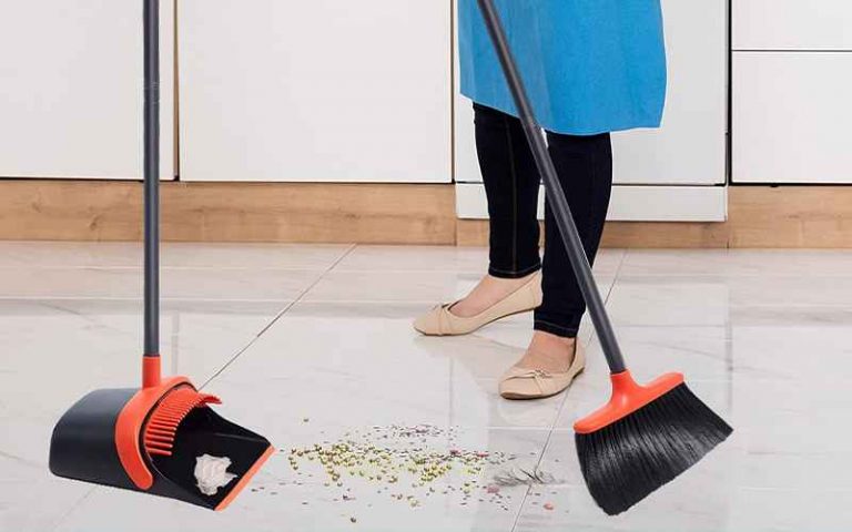 Best Kitchen Broom Reviews With Buying Guide