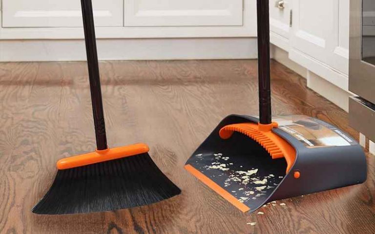 Best Kitchen Broom Reviews With Buying Guide